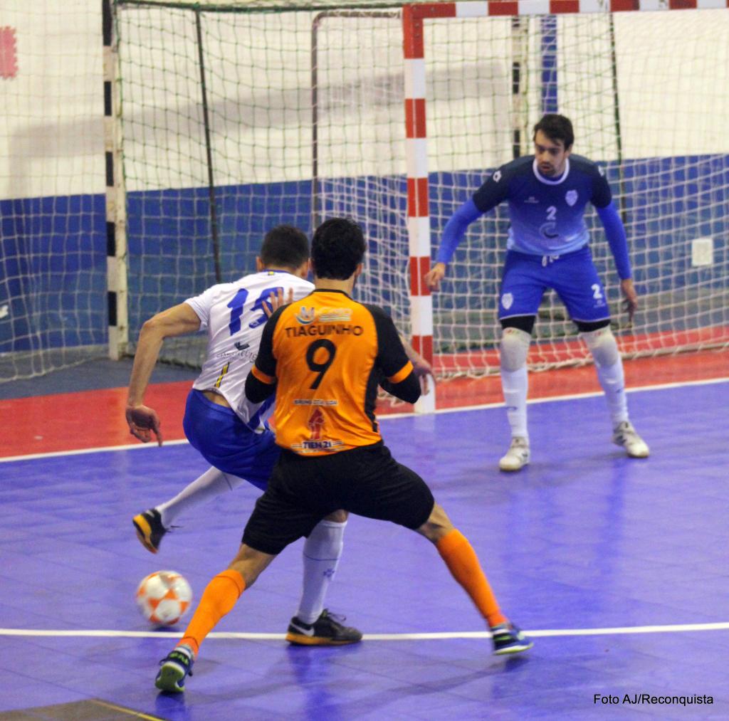 Futsal: Retaxo e Boa Esperança deram show de bola no dérbi | Reconquista